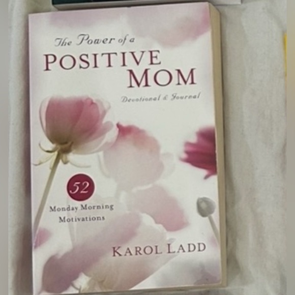 Other | The Power Of A Positive Mom Devotional Journal By Karol Ladd ...